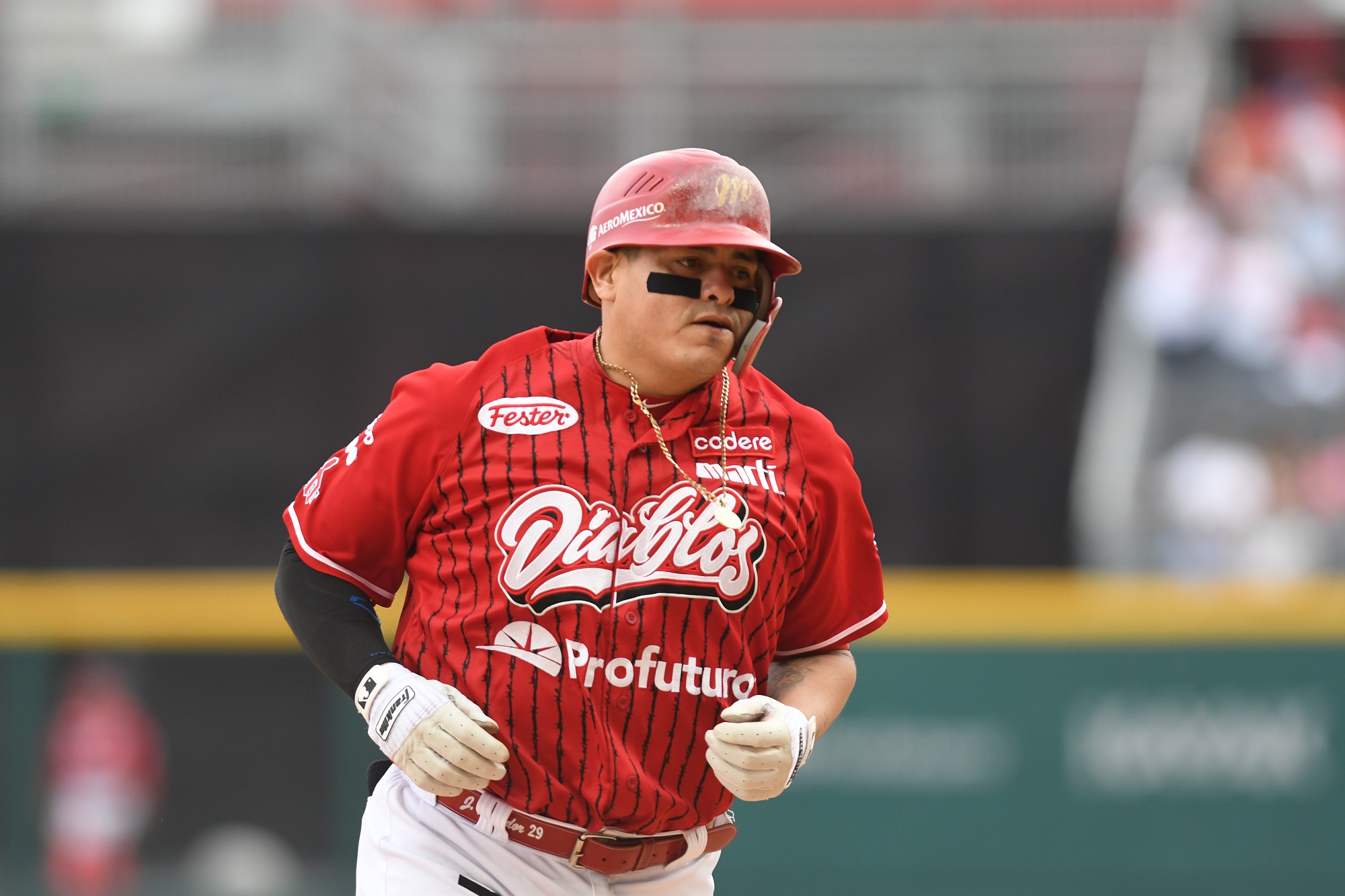 JAPHET AMADOR al HOME RUN DERBY 2022 – Bitácora CDMX